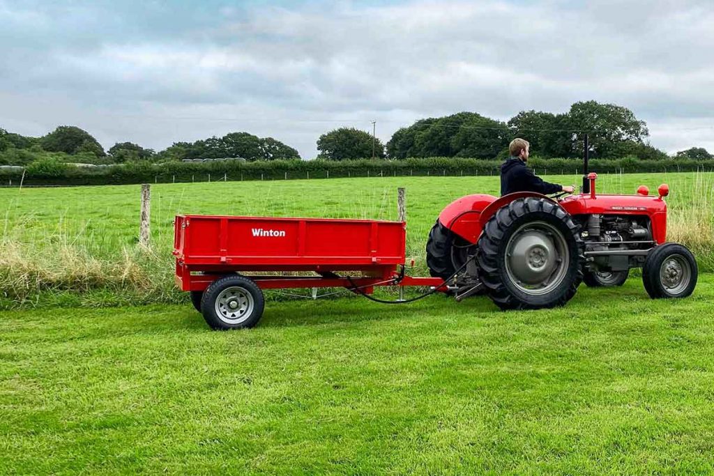 Winton 1.5tn Red Agricultural Tipping Trailer W-TL15R